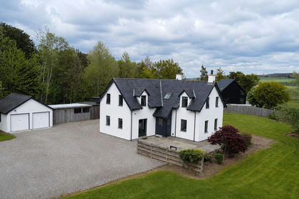 Houses with Land for Sale in Scotland - 436 Properties | LandSale